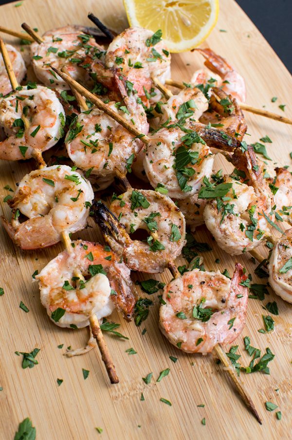 Garides Souvlakia (Skewered Shrimp) | OMGfood